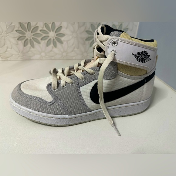 Nike | Shoes | W Air Jordan Zm Air Cmft 2 | Poshmark